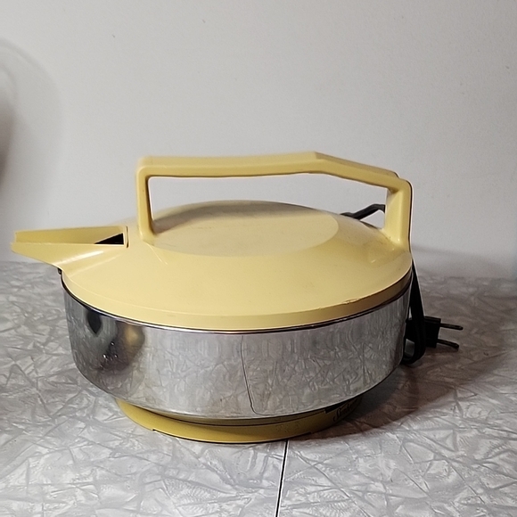 Sunbeam | Kitchen | Vintage Sunbeam Electric Kettle | Poshmark